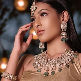Tyaani Look Jewellery: A Perfect Blend of Elegance and Tradition – www ...